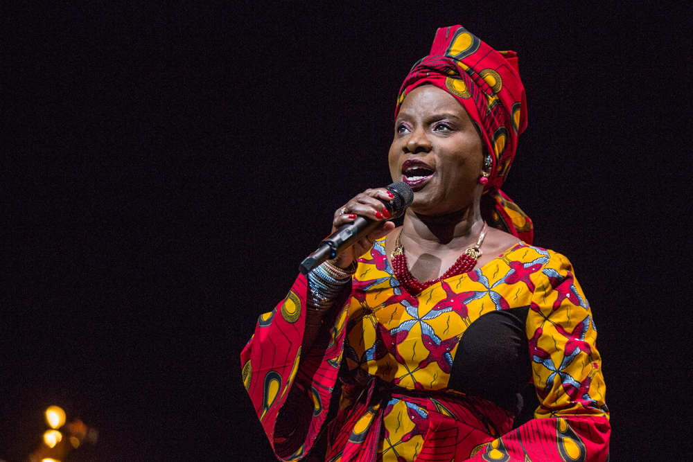 Angélique Kidjo – African Magic On Stage | Artist Pictures Blog